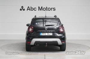 Melns Dacia Duster 2021 Tallina, ar dzinēja tilpumu 1.00 L un nobraukumu 80 tūkst. km par 9900 €, foto 6 vietnē AUTOMOTO.COM.LV