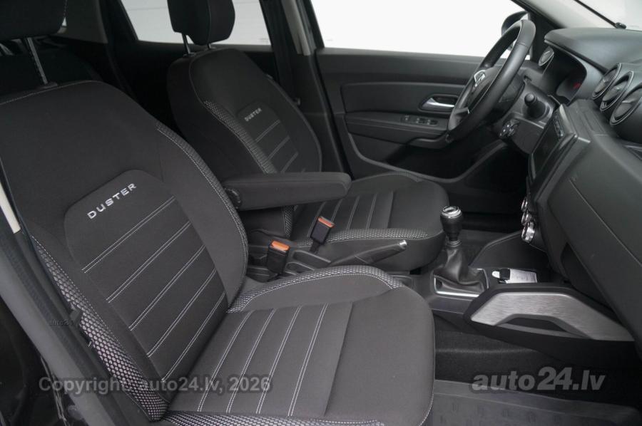 Melns Dacia Duster 2021 Tallina, ar dzinēja tilpumu 1.00 L un nobraukumu 80 tūkst. km par 9900 €, foto 10 vietnē AUTOMOTO.COM.LV