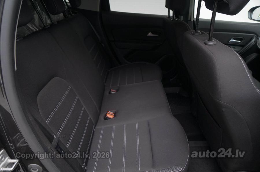 Melns Dacia Duster 2021 Tallina, ar dzinēja tilpumu 1.00 L un nobraukumu 80 tūkst. km par 9900 €, foto 12 vietnē AUTOMOTO.COM.LV