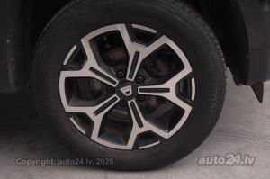 Melns Dacia Duster 2021 Tallina, ar dzinēja tilpumu 1.00 L un nobraukumu 80 tūkst. km par 9900 €, foto 16 vietnē AUTOMOTO.COM.LV