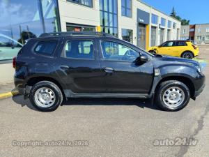 Melns Dacia Duster 2022 Tartu, ar dzinēja tilpumu 1.00 L un nobraukumu 44 tūkst. km par 11900 €, foto 3 vietnē AUTOMOTO.COM.LV