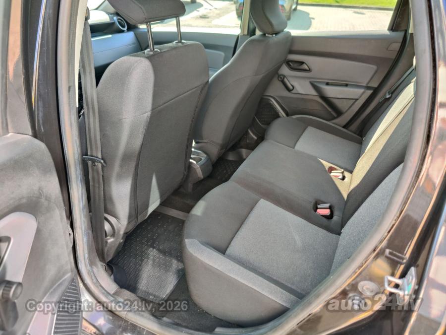 Melns Dacia Duster 2022 Tartu, ar dzinēja tilpumu 1.00 L un nobraukumu 44 tūkst. km par 11900 €, foto 11 vietnē AUTOMOTO.COM.LV