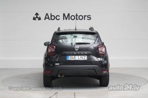 Melns Dacia Duster 2022 Tallina, ar dzinēja tilpumu 1.00 L un nobraukumu 67 tūkst. km par 10990 €, foto 6 vietnē AUTOMOTO.COM.LV