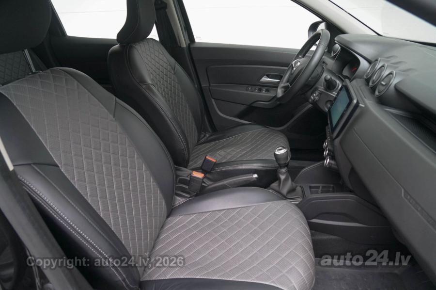 Melns Dacia Duster 2022 Tallina, ar dzinēja tilpumu 1.00 L un nobraukumu 67 tūkst. km par 10990 €, foto 10 vietnē AUTOMOTO.COM.LV