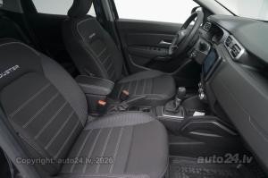 Melns Dacia Duster 2023 Tallina, ar dzinēja tilpumu 1.30 L un nobraukumu 30 tūkst. km par 16990 €, foto 10 vietnē AUTOMOTO.COM.LV