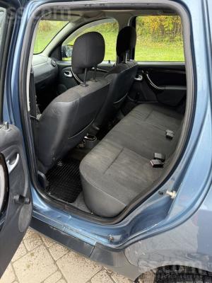 Синий Дачия Duster 2010 в Мадона, объемом двигателя 1.50 л и пробегом 330 тыс. км за 3100 €, фото 7 на AUTOMOTO.COM.LV