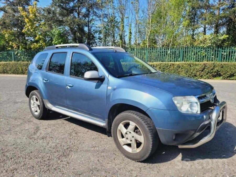 Blue Dacia Duster 2011 in Riga, with an engine capacity of 1.60 L and mileage of 175 thousand km for 7200 €, photo 22 on AUTOMOTO.COM.LV