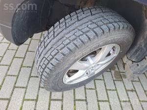 Blue Dacia Duster 2011 in Bauska, with an engine capacity of 1.50 L and mileage of 174 thousand km for 4800 €, photo 6 on AUTOMOTO.COM.LV
