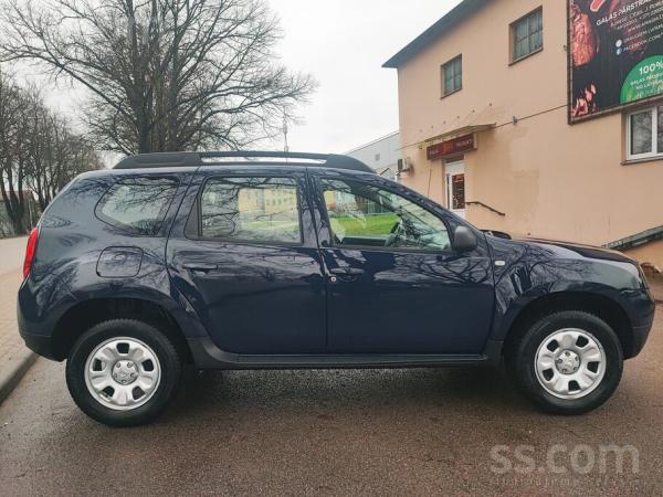 Blue Dacia Duster 2012 in Cesis, with an engine capacity of 1.50 L and mileage of 264 thousand km for 5750 €, photo 7 on AUTOMOTO.COM.LV