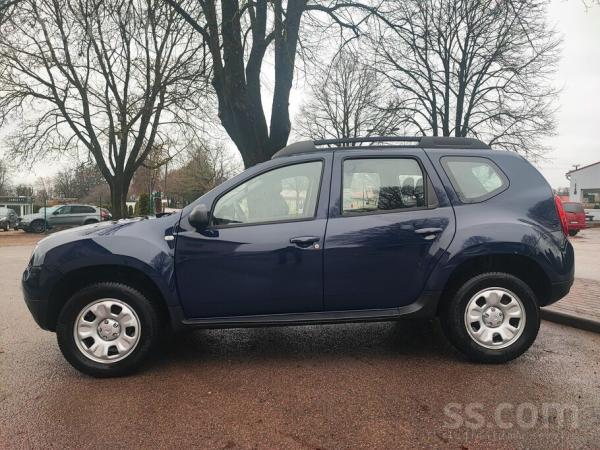 Blue Dacia Duster 2012 in Cesis, with an engine capacity of 1.50 L and mileage of 264 thousand km for 5750 €, photo 8 on AUTOMOTO.COM.LV