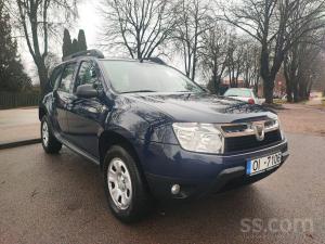 Blue Dacia Duster 2012 in Cesis, with an engine capacity of 1.50 L and mileage of 264 thousand km for 5750 €, photo  on AUTOMOTO.COM.LV