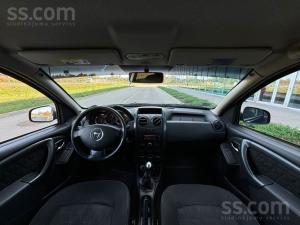 Zils Dacia Duster 2014 Rēzekne, ar dzinēja tilpumu 1.50 L un nobraukumu 0 tūkst. km par 4990 €, foto 9 vietnē AUTOMOTO.COM.LV