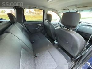 Zils Dacia Duster 2014 Rēzekne, ar dzinēja tilpumu 1.50 L un nobraukumu 0 tūkst. km par 4990 €, foto 12 vietnē AUTOMOTO.COM.LV