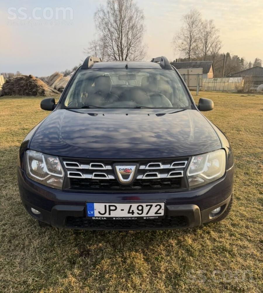 Zils Dacia Duster 2014 Ogre, ar dzinēja tilpumu 1.50 L un nobraukumu 352 tūkst. km par 4700 €, foto 1 vietnē AUTOMOTO.COM.LV