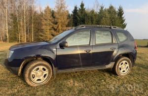 Zils Dacia Duster 2014 Ogre, ar dzinēja tilpumu 1.50 L un nobraukumu 352 tūkst. km par 4700 €, foto 5 vietnē AUTOMOTO.COM.LV