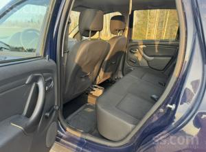 Zils Dacia Duster 2014 Ogre, ar dzinēja tilpumu 1.50 L un nobraukumu 352 tūkst. km par 4700 €, foto 8 vietnē AUTOMOTO.COM.LV