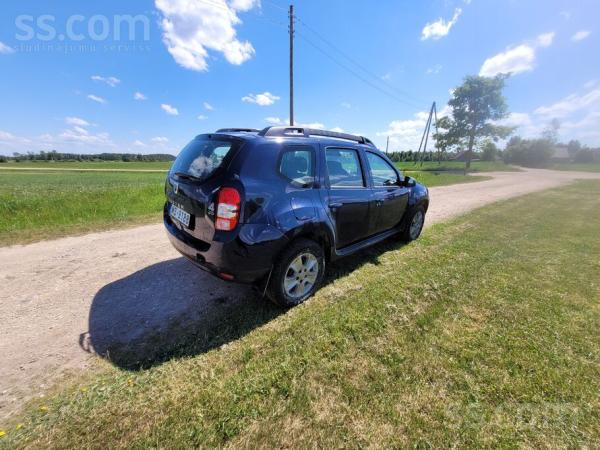 Zils Dacia Duster 2014 Balvi, ar dzinēja tilpumu 1.50 L un nobraukumu 182 tūkst. km par 4900 €, foto 3 vietnē AUTOMOTO.COM.LV