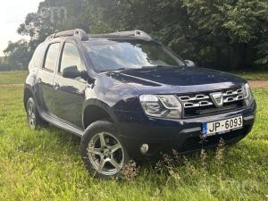 Zils Dacia Duster 2014 Rēzekne, ar dzinēja tilpumu 1.50 L un nobraukumu 236 tūkst. km par 5200 €, foto 3 vietnē AUTOMOTO.COM.LV