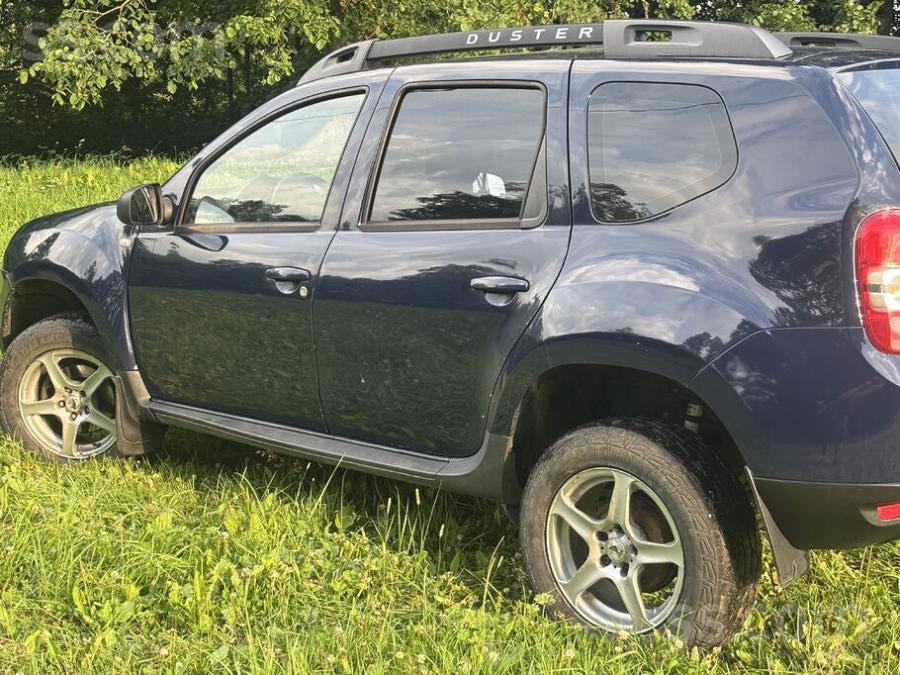Zils Dacia Duster 2014 Rēzekne, ar dzinēja tilpumu 1.50 L un nobraukumu 236 tūkst. km par 5200 €, foto 5 vietnē AUTOMOTO.COM.LV