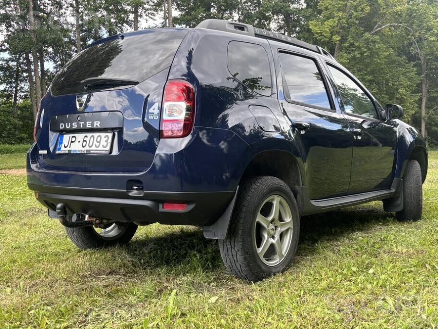 Blue Dacia Duster 2014 in Rezekne, with an engine capacity of 1.50 L and mileage of 236 thousand km for 4990 €, photo 5 on AUTOMOTO.COM.LV