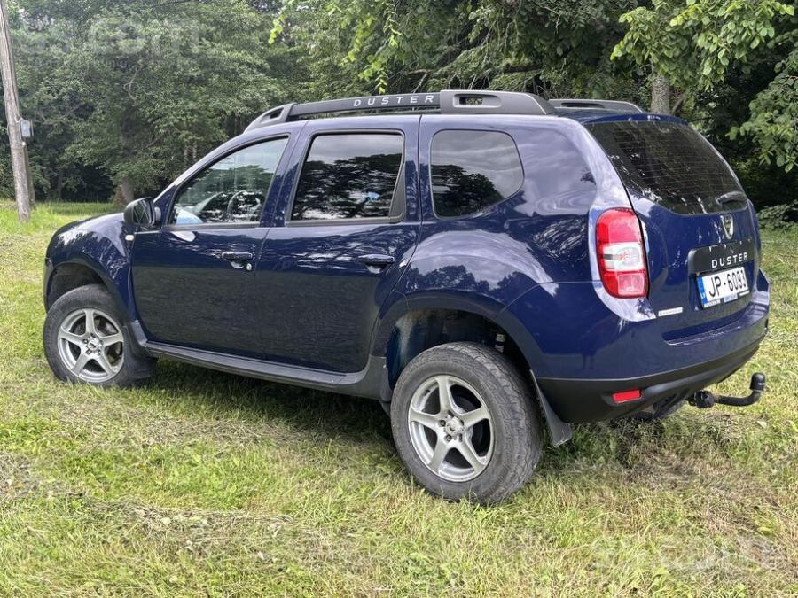 Blue Dacia Duster 2014 in Rezekne, with an engine capacity of 1.50 L and mileage of 236 thousand km for 4990 €, photo 6 on AUTOMOTO.COM.LV