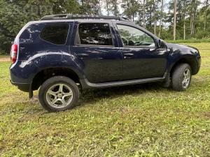 Blue Dacia Duster 2014 in Rezekne, with an engine capacity of 1.50 L and mileage of 236 thousand km for 4990 €, photo 7 on AUTOMOTO.COM.LV