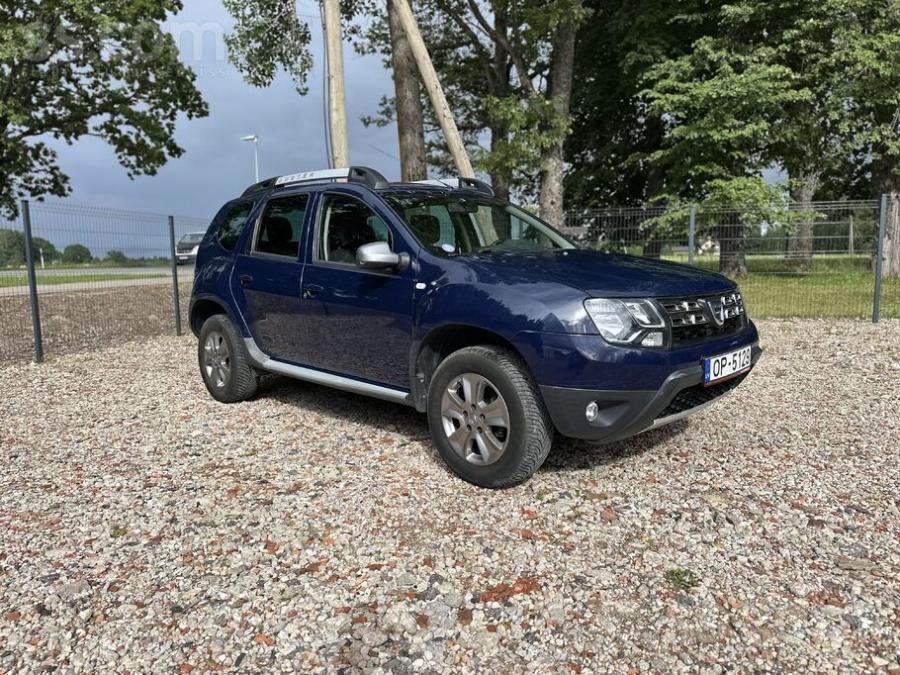 Zils Dacia Duster 2014 Cēsis, ar dzinēja tilpumu 1.20 L un nobraukumu 0 tūkst. km par 6900 €, foto 1 vietnē AUTOMOTO.COM.LV