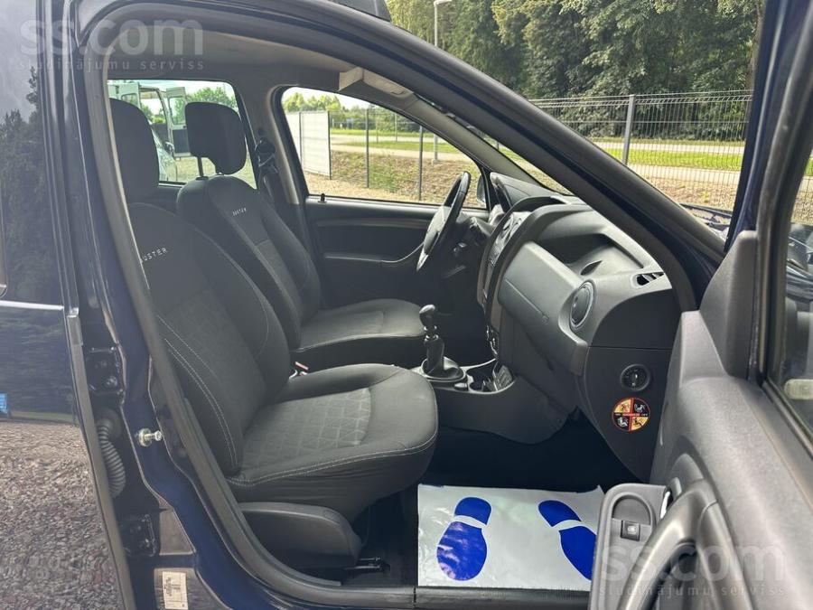 Zils Dacia Duster 2014 Cēsis, ar dzinēja tilpumu 1.20 L un nobraukumu 0 tūkst. km par 6900 €, foto 12 vietnē AUTOMOTO.COM.LV