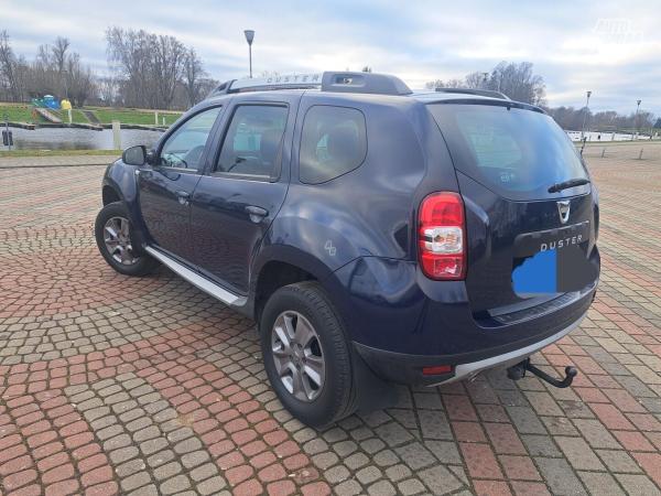 Blue Dacia Duster 2015 in Silute, with an engine capacity of 1.20 L and mileage of 114 thousand km for 4350 €, photo 5 on AUTOMOTO.COM.LV