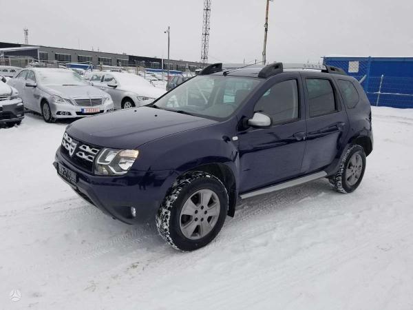Zils Dacia Duster 2015 Kauņa, ar dzinēja tilpumu 1.46 L un nobraukumu 170 tūkst. km par 5555 €, foto 2 vietnē AUTOMOTO.COM.LV