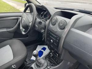 Blue Dacia Duster 2016 in Kaunas, with an engine capacity of 1.20 L and mileage of 268 thousand km for 4650 €, photo 28 on AUTOMOTO.COM.LV