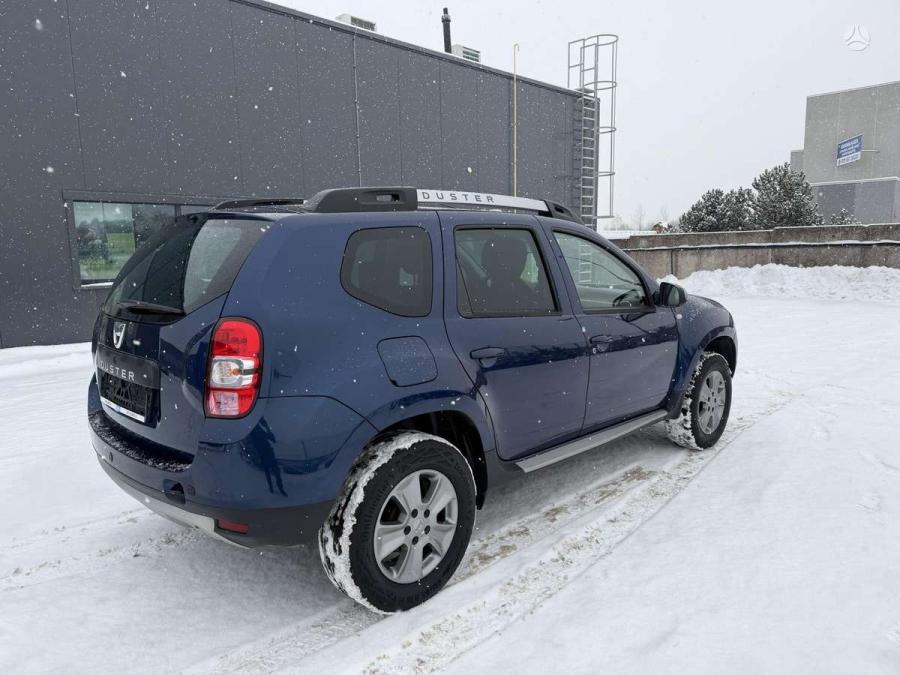 Zils Dacia Duster 2016 Šauļi, ar dzinēja tilpumu 1.20 L un nobraukumu 128 tūkst. km par 5750 €, foto 4 vietnē AUTOMOTO.COM.LV