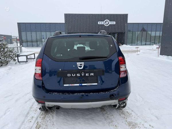 Blue Dacia Duster 2016 in Siauliai, with an engine capacity of 1.20 L and mileage of 128 thousand km for 5750 €, photo 6 on AUTOMOTO.COM.LV