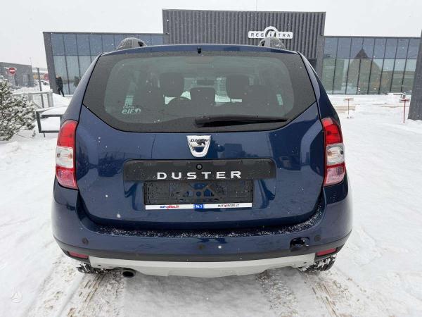 Blue Dacia Duster 2016 in Siauliai, with an engine capacity of 1.20 L and mileage of 128 thousand km for 5750 €, photo 8 on AUTOMOTO.COM.LV