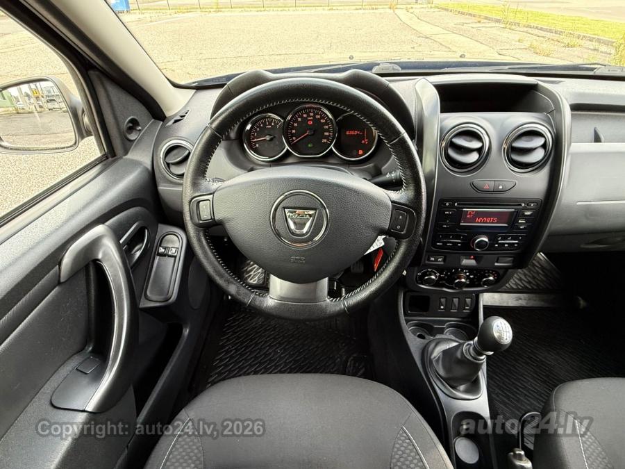 Zils Dacia Duster 2016 Tartu, ar dzinēja tilpumu 1.50 L un nobraukumu 169 tūkst. km par 6799 €, foto 9 vietnē AUTOMOTO.COM.LV