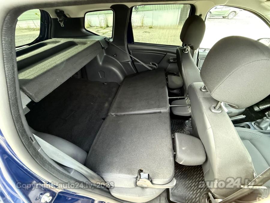 Zils Dacia Duster 2016 Tartu, ar dzinēja tilpumu 1.50 L un nobraukumu 169 tūkst. km par 6799 €, foto 27 vietnē AUTOMOTO.COM.LV