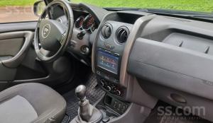 Blue Dacia Duster 2016 in Riga, with an engine capacity of 1.50 L and mileage of 239 thousand km for 5950 €, photo 10 on AUTOMOTO.COM.LV
