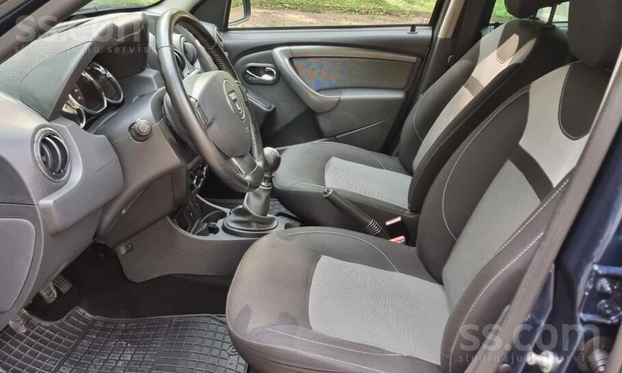 Blue Dacia Duster 2016 in Riga, with an engine capacity of 1.50 L and mileage of 239 thousand km for 5950 €, photo 14 on AUTOMOTO.COM.LV