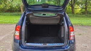 Blue Dacia Duster 2016 in Riga, with an engine capacity of 1.50 L and mileage of 239 thousand km for 5950 €, photo 18 on AUTOMOTO.COM.LV