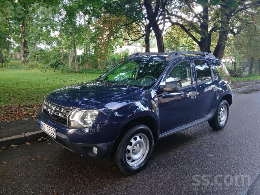 Zils Dacia Duster 2017 Rīga, ar dzinēja tilpumu 1.60 L un nobraukumu 183 tūkst. km par 5800 €, foto 1 vietnē AUTOMOTO.COM.LV