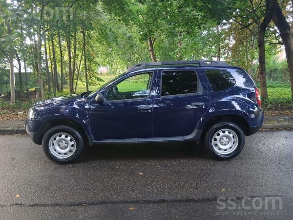 Zils Dacia Duster 2017 Rīga, ar dzinēja tilpumu 1.60 L un nobraukumu 183 tūkst. km par 5800 €, foto 3 vietnē AUTOMOTO.COM.LV