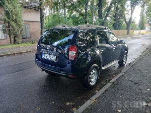 Zils Dacia Duster 2017 Rīga, ar dzinēja tilpumu 1.60 L un nobraukumu 183 tūkst. km par 5800 €, foto 5 vietnē AUTOMOTO.COM.LV