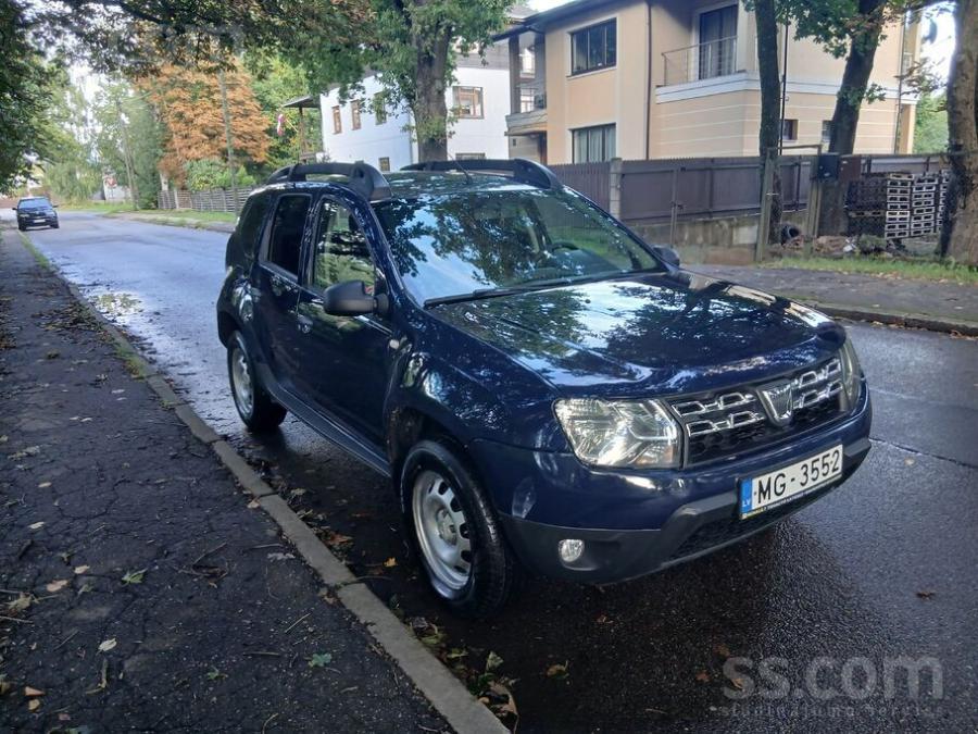 Zils Dacia Duster 2017 Rīga, ar dzinēja tilpumu 1.60 L un nobraukumu 183 tūkst. km par 5800 €, foto 7 vietnē AUTOMOTO.COM.LV