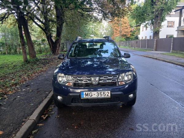 Zils Dacia Duster 2017 Rīga, ar dzinēja tilpumu 1.60 L un nobraukumu 183 tūkst. km par 5800 €, foto 8 vietnē AUTOMOTO.COM.LV