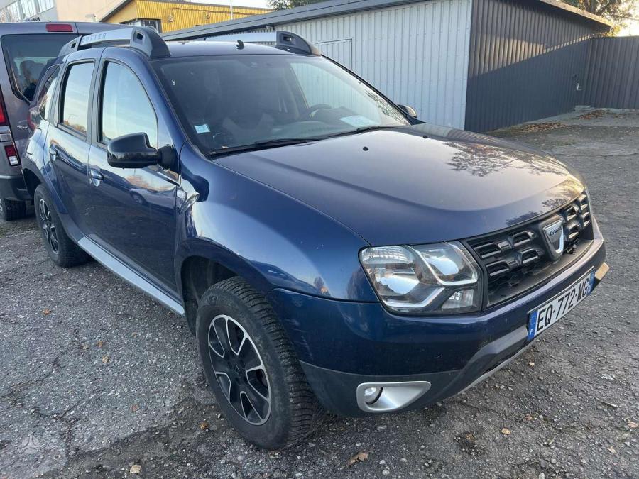 Blue Dacia Duster 2017 in Taurage, with an engine capacity of 1.50 L and mileage of 185 thousand km for 6000 €, photo 1 on AUTOMOTO.COM.LV