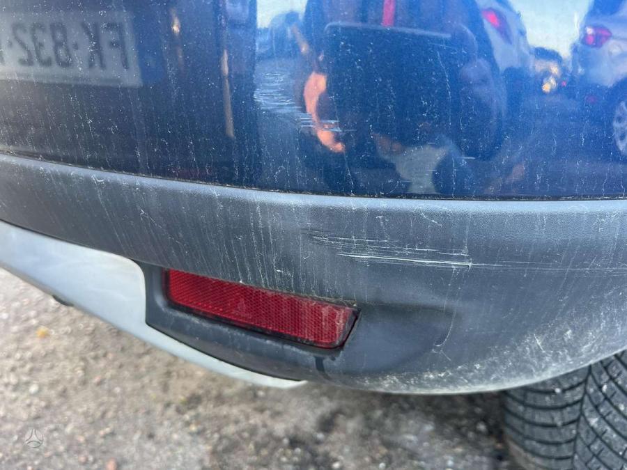 Blue Dacia Duster 2017 in Taurage, with an engine capacity of 1.50 L and mileage of 185 thousand km for 6000 €, photo 6 on AUTOMOTO.COM.LV
