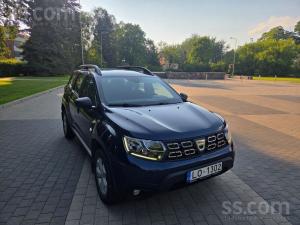Zils Dacia Duster 2018 Jēkabpils, ar dzinēja tilpumu 1.50 L un nobraukumu 178 tūkst. km par 8350 €, foto  vietnē AUTOMOTO.COM.LV