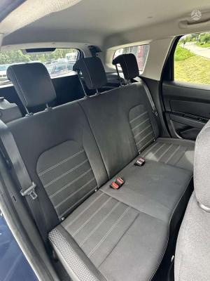 Blue Dacia Duster 2018 in Alytus, with an engine capacity of 1.20 L and mileage of 203 thousand km for 8650 €, photo 13 on AUTOMOTO.COM.LV