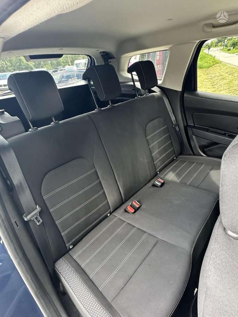Blue Dacia Duster 2018 in Alytus, with an engine capacity of 1.20 L and mileage of 203 thousand km for 8650 €, photo 13 on AUTOMOTO.COM.LV