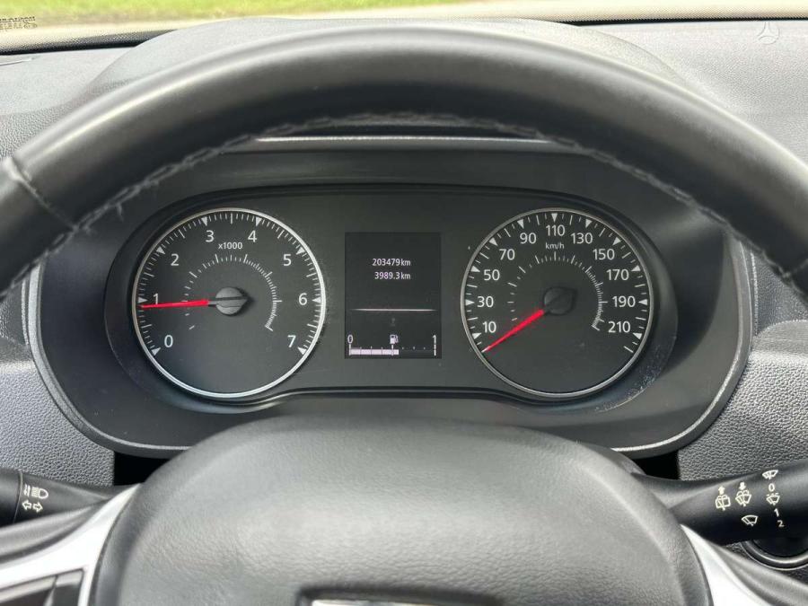 Blue Dacia Duster 2018 in Alytus, with an engine capacity of 1.20 L and mileage of 203 thousand km for 8650 €, photo 15 on AUTOMOTO.COM.LV